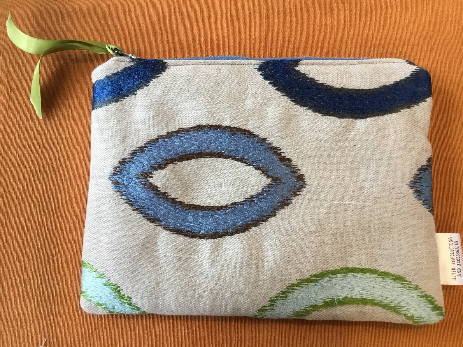 Linen Pouch, Linen Purse, Embroidered Linen, Padded Pouch, Accessories ...