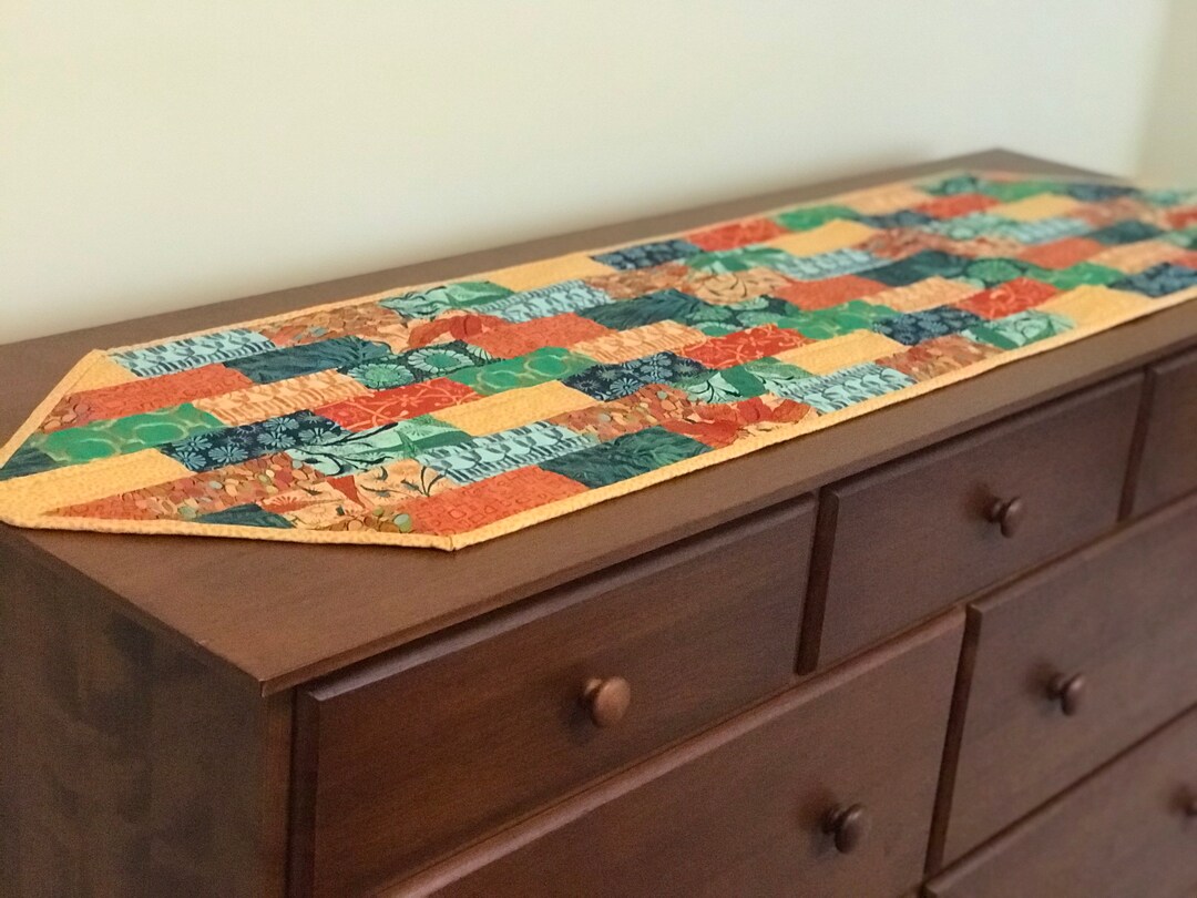 TABLE RUNNER 'brick Walk' - Decorative Homemade 100% Cotton Patchwork ...