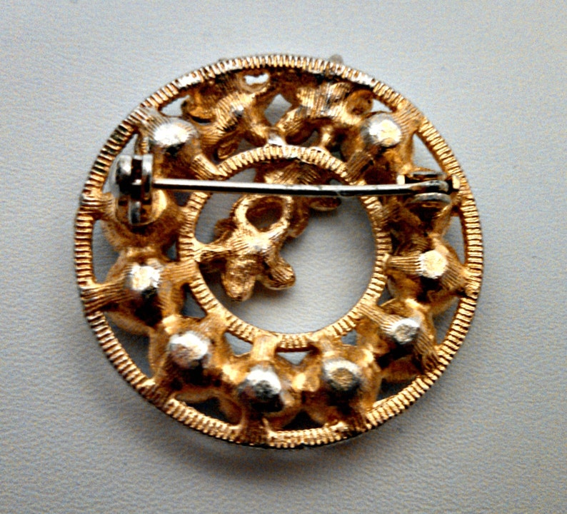 Vintage Circle Pin Brooch Gold Tone Flowers Fruit Salad - Etsy