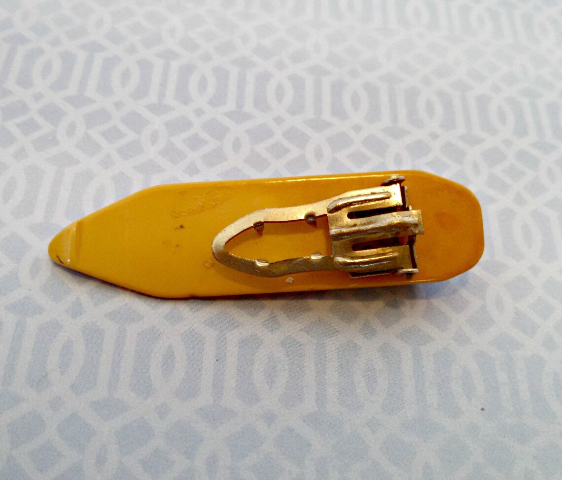 Vintage Bakelite Dress Clip, Honey Butterscotch Carved Bakelite, Art ...