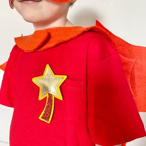 Gold Star Badge, World Book Day Dragon Badge, Shooting Star Badge, Gold ...