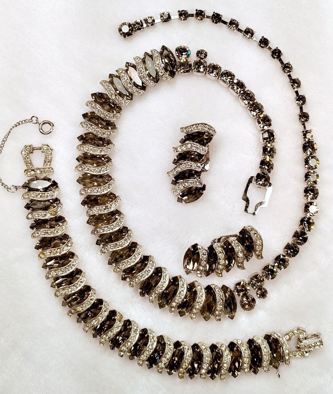 Gorgeous Original Vintage Albert Weiss Smokey Rhinestone Set! - Etsy