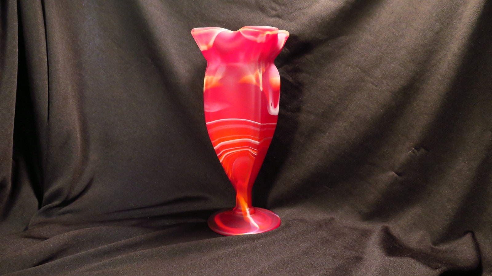 Vintage satin finished red slag glass vase | Etsy