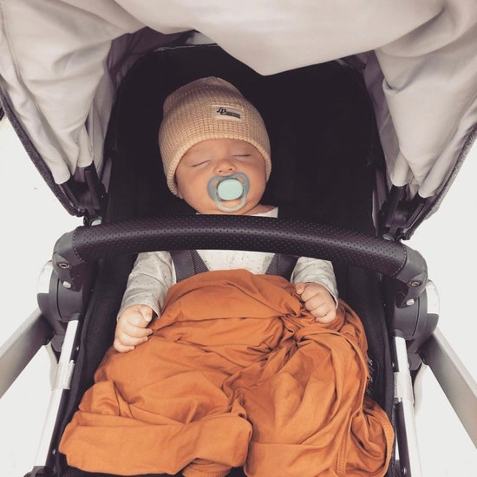 Rust Baby Swaddle Coperta con un set di cappelli - Etsy Italia