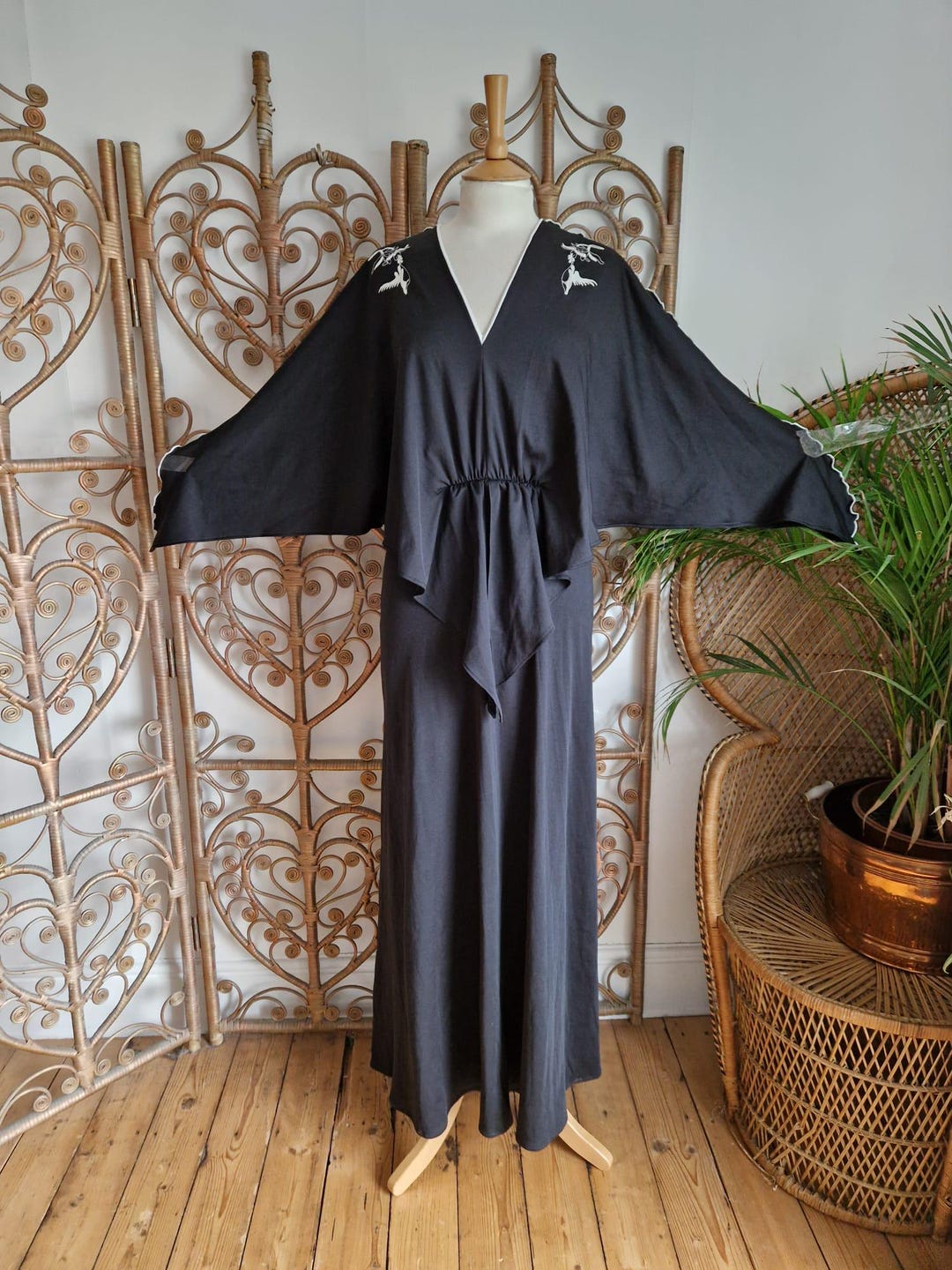 Vintage Simon Ellis Black Cape Angel Sleeves Prairie 70s Cottagecore ...