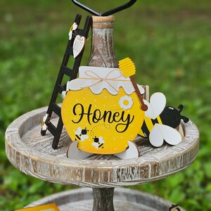 Bee Tiered Tray Decor Set Bee Wooden Sign Table Decorations Farmhouse ...