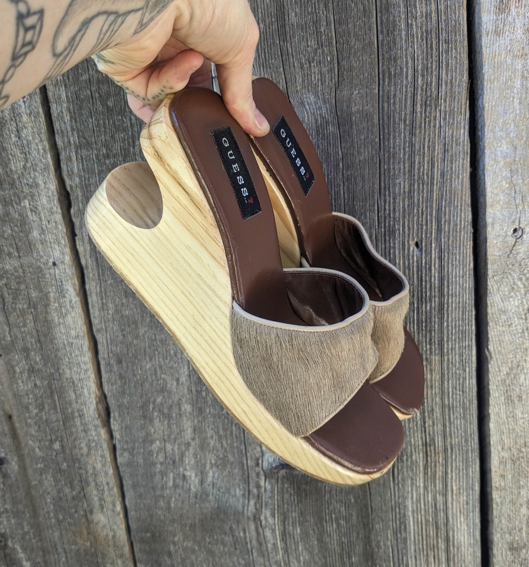 90s Vintage Y2K GUESS Cowhide Mules 8.5 / Block Boomerang Heel Avant ...