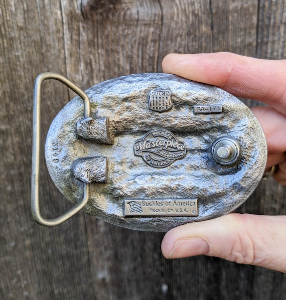 80s vintage RV motorhome belt buckle / roadrunner bir… - Gem