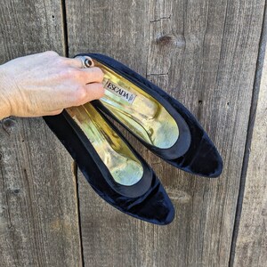 90s Vintage Black Velvet Escada Flats / Metallic Gold Leather Insole ...