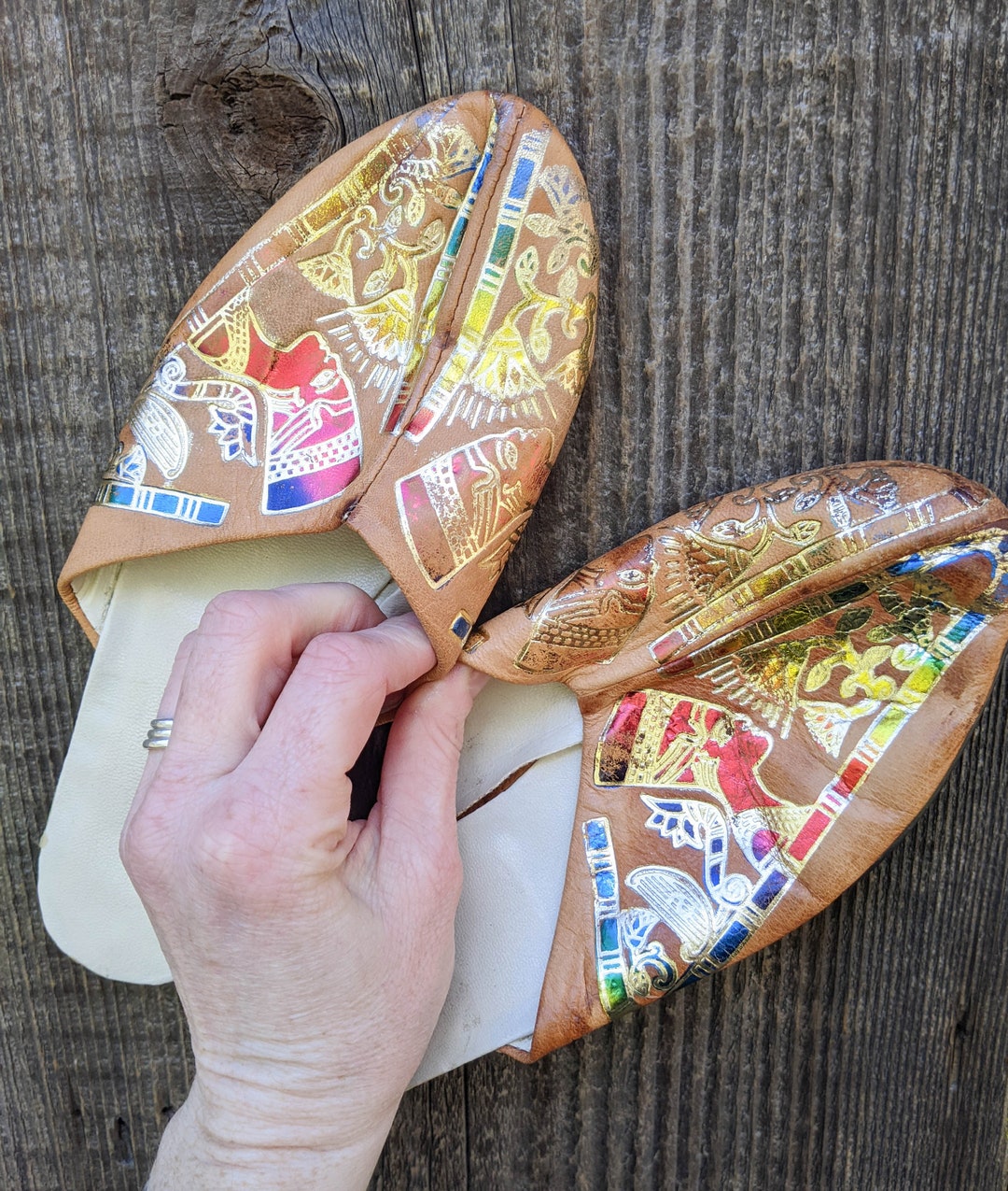80s Vintage Leather Metallic Egypt Slippers House Shoes / Beige Brown ...