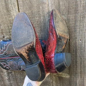 70s Vintage Leather Python Cowboy Boots 6 / Justin Black Red Snakeskin ...