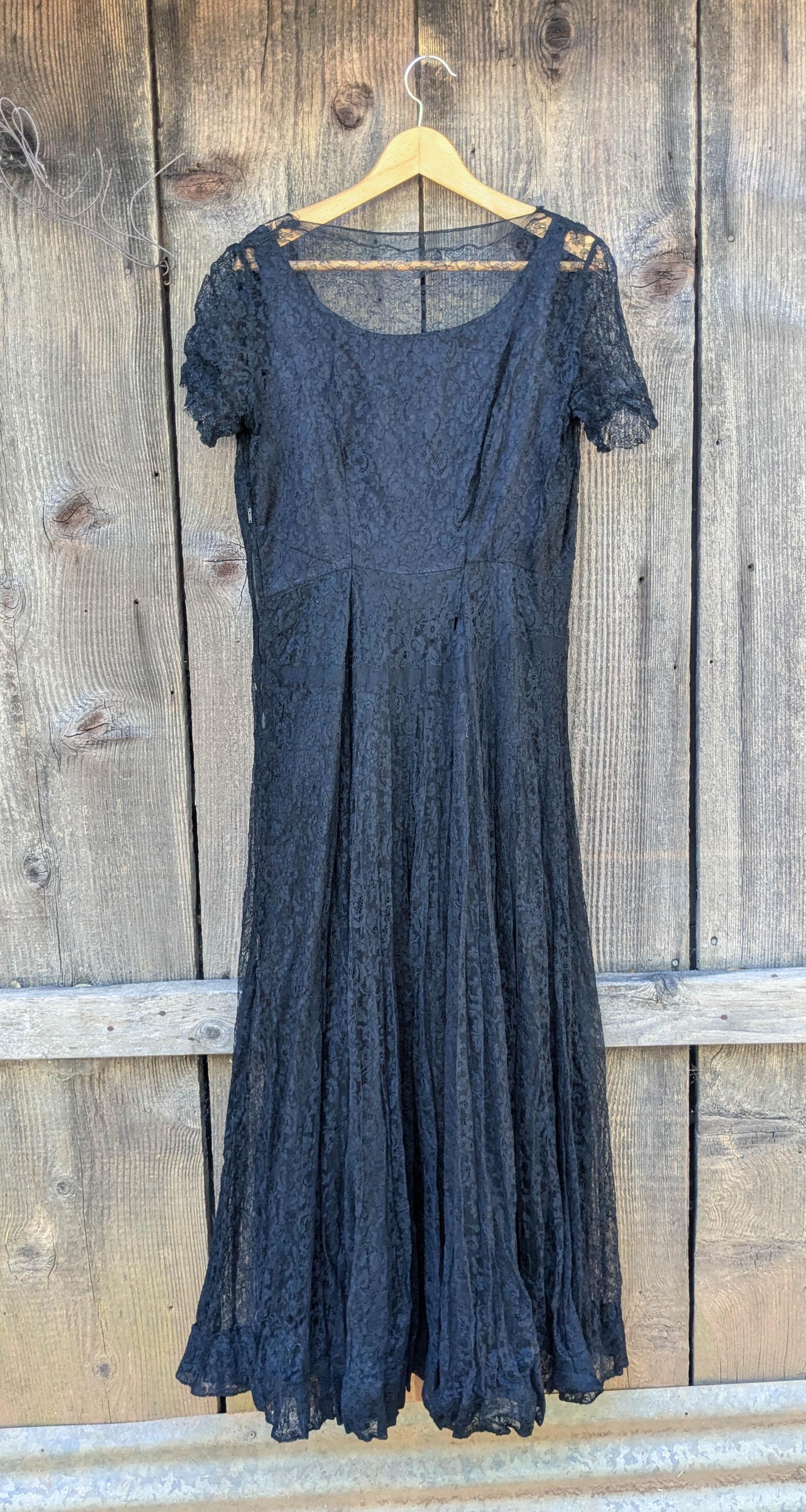 Antique Black Lace Formal Gown / 30s 40s Vintage Mesh Funeral Party ...