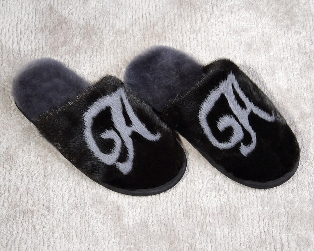 Fur Women Slippers With Monogram, Customized Fur Gift: All Lettes ...