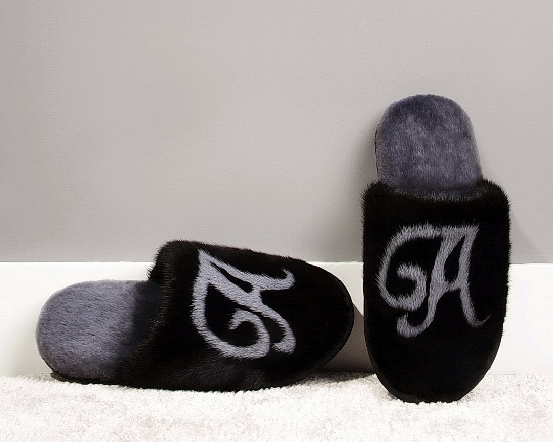 Men Fur Slippers With Monogram, Custom Personalized Slides: All Lettes ...