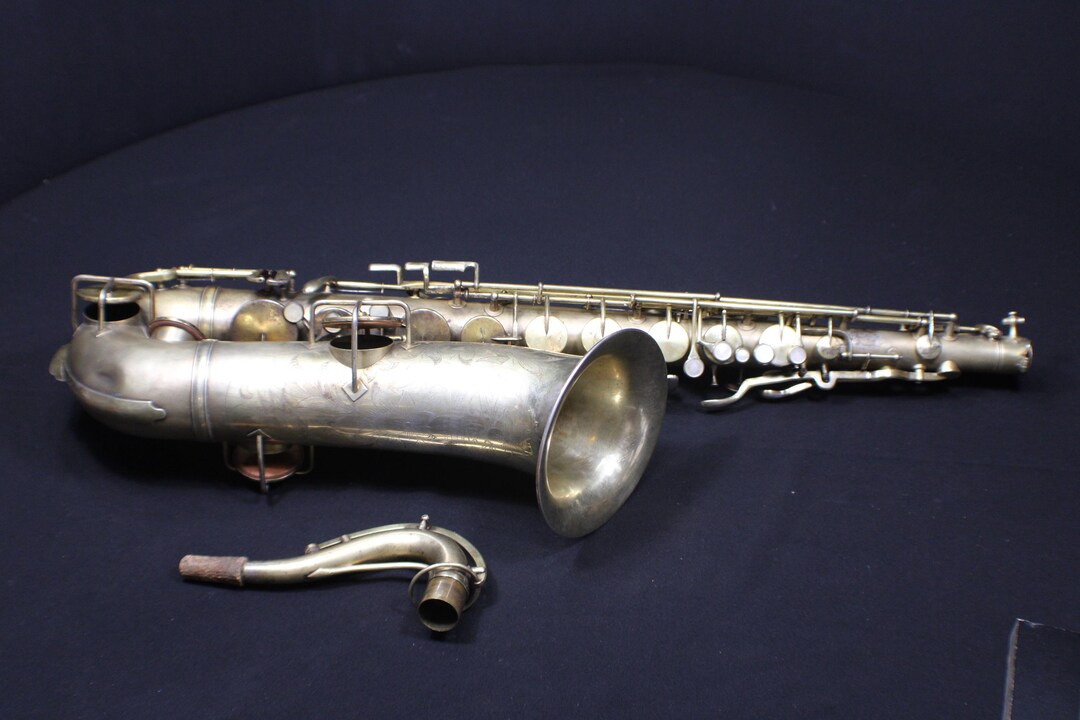 A Vintage 1927-1928 King by H.N. White Co. Tenor Saxophone Really Nice ...