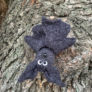 Mini Cute Bat Knitting Flat. Amigurumi Bat. Instant Download. Knitting ...