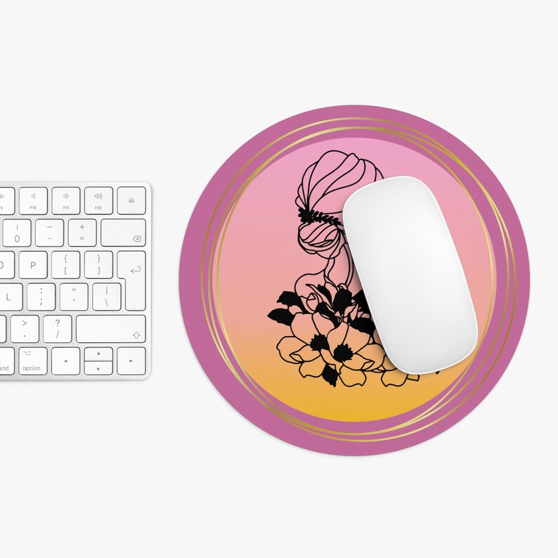 Gorgeous Feminine Line Art Circular Mouse Pad - Light Pink Background ...