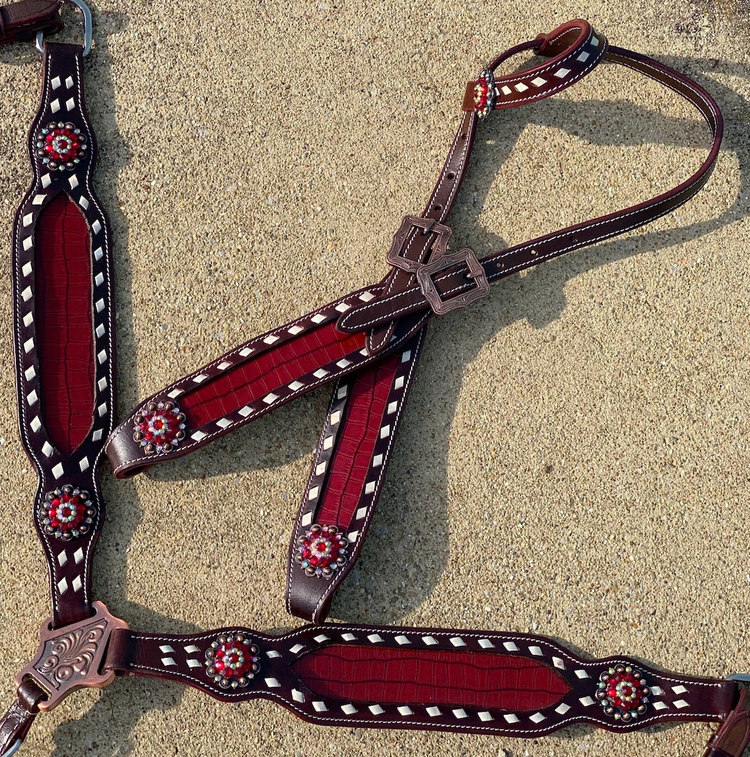 Red Gator Inlay Cob Size Tack Set - Etsy