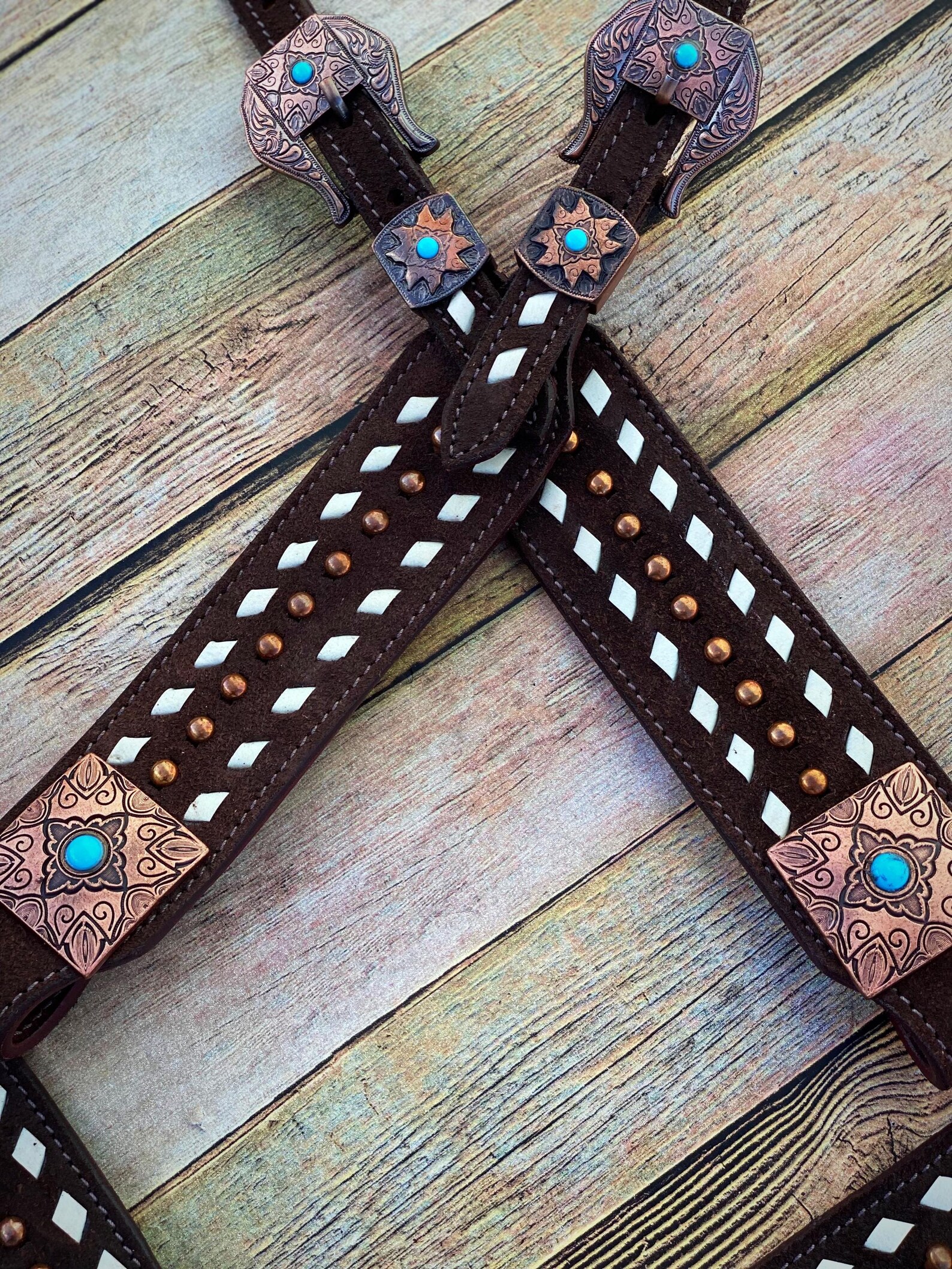 Roughout Tack Set With White Buckstitch - Etsy