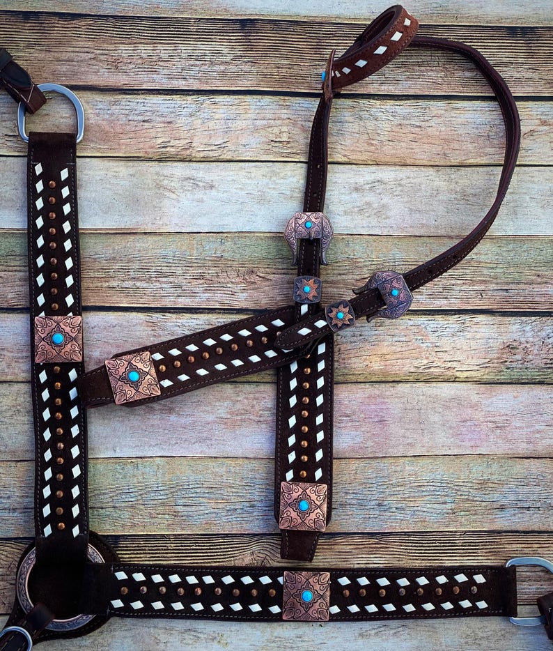 Roughout Tack Set With White Buckstitch - Etsy