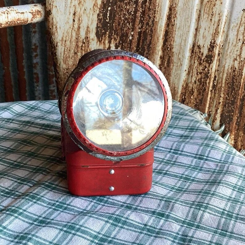 Vintage Red Metal Flashlight - Etsy