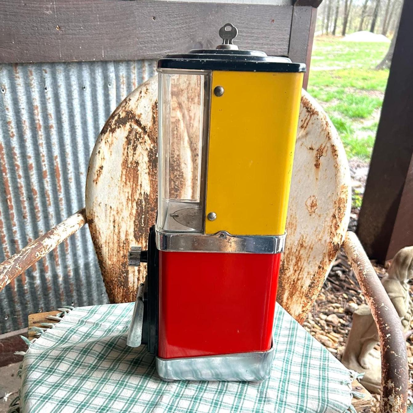 Vintage Gum Ball Machine - Etsy