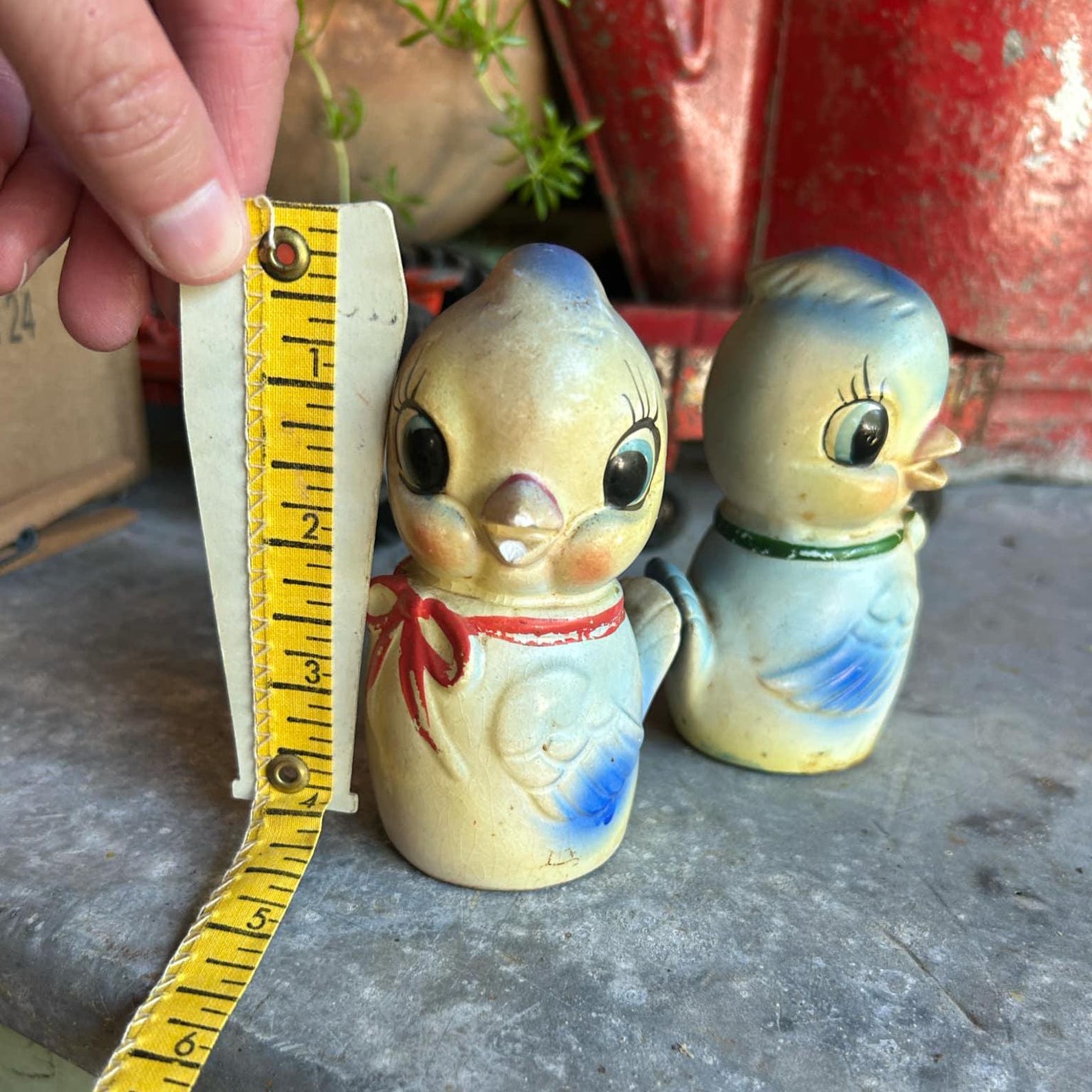 Vintage Commodore Anthropomorphic Birds Noise Box Maker Salt & Pepper ...