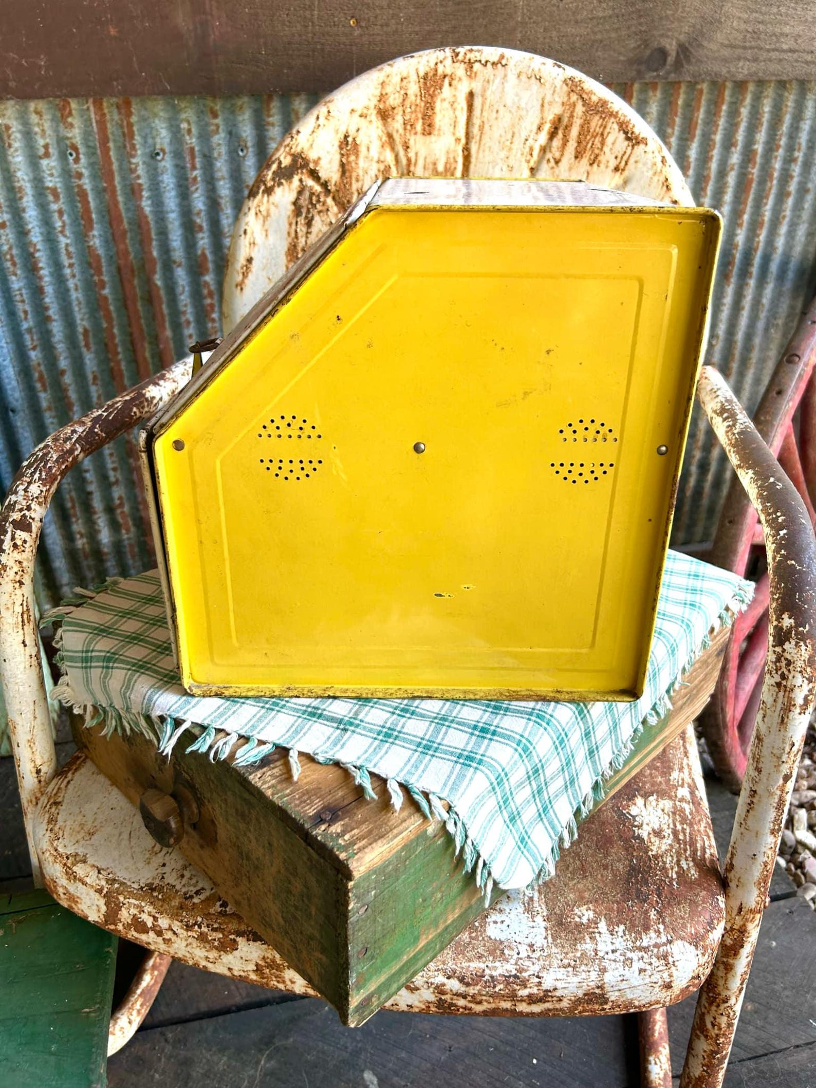 Vintage Metal Bread Box - Etsy