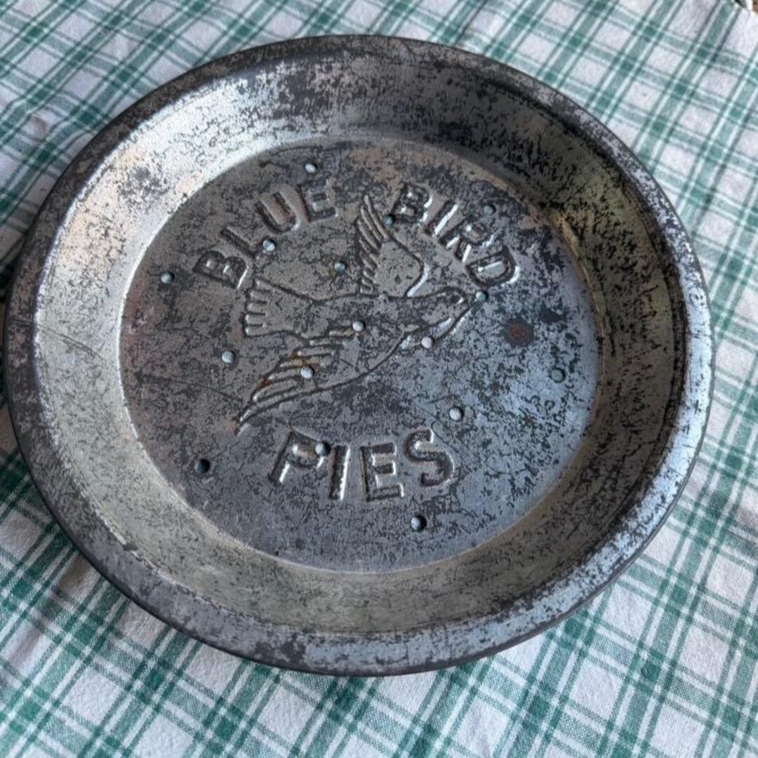 Vintage Metal Blue Bird Pie Tin - Etsy