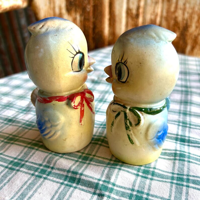 Vintage Commodore Anthropomorphic Birds Noise Box Maker Salt & Pepper ...