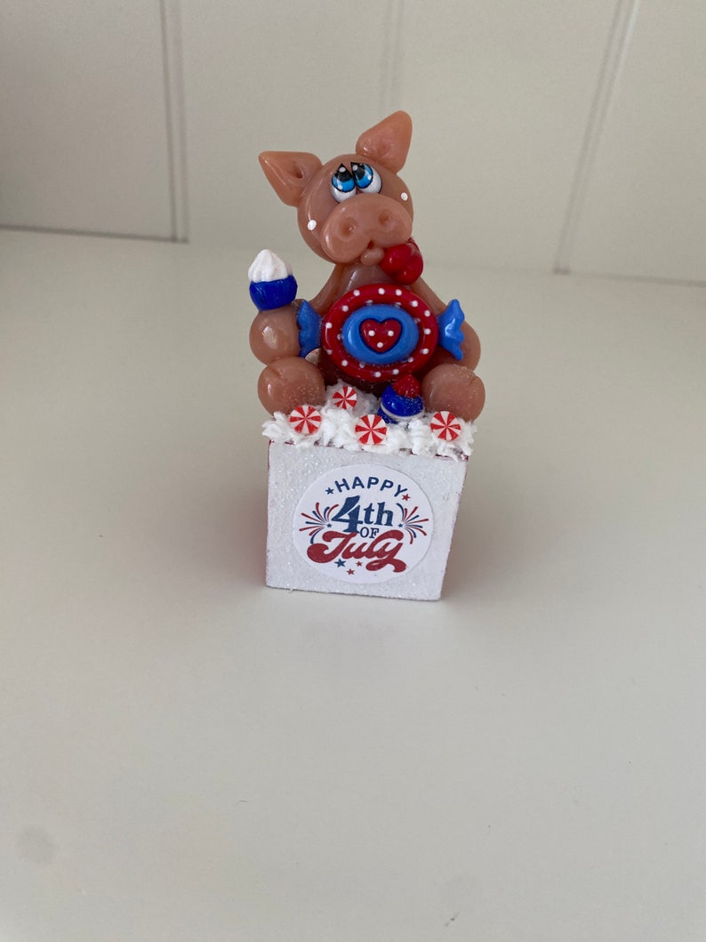Polymer Clay Fourth of July Pig Sitting on a Wooden Block - Etsy