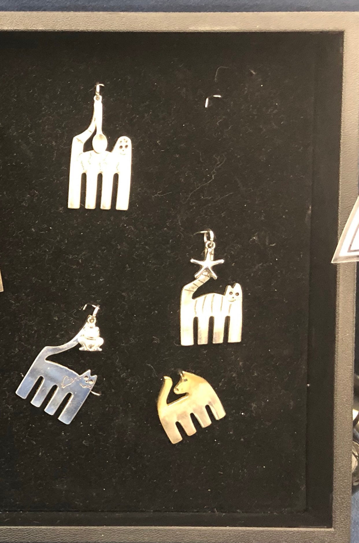 Handmade fork cat pendant made from recycled vintage | Etsy