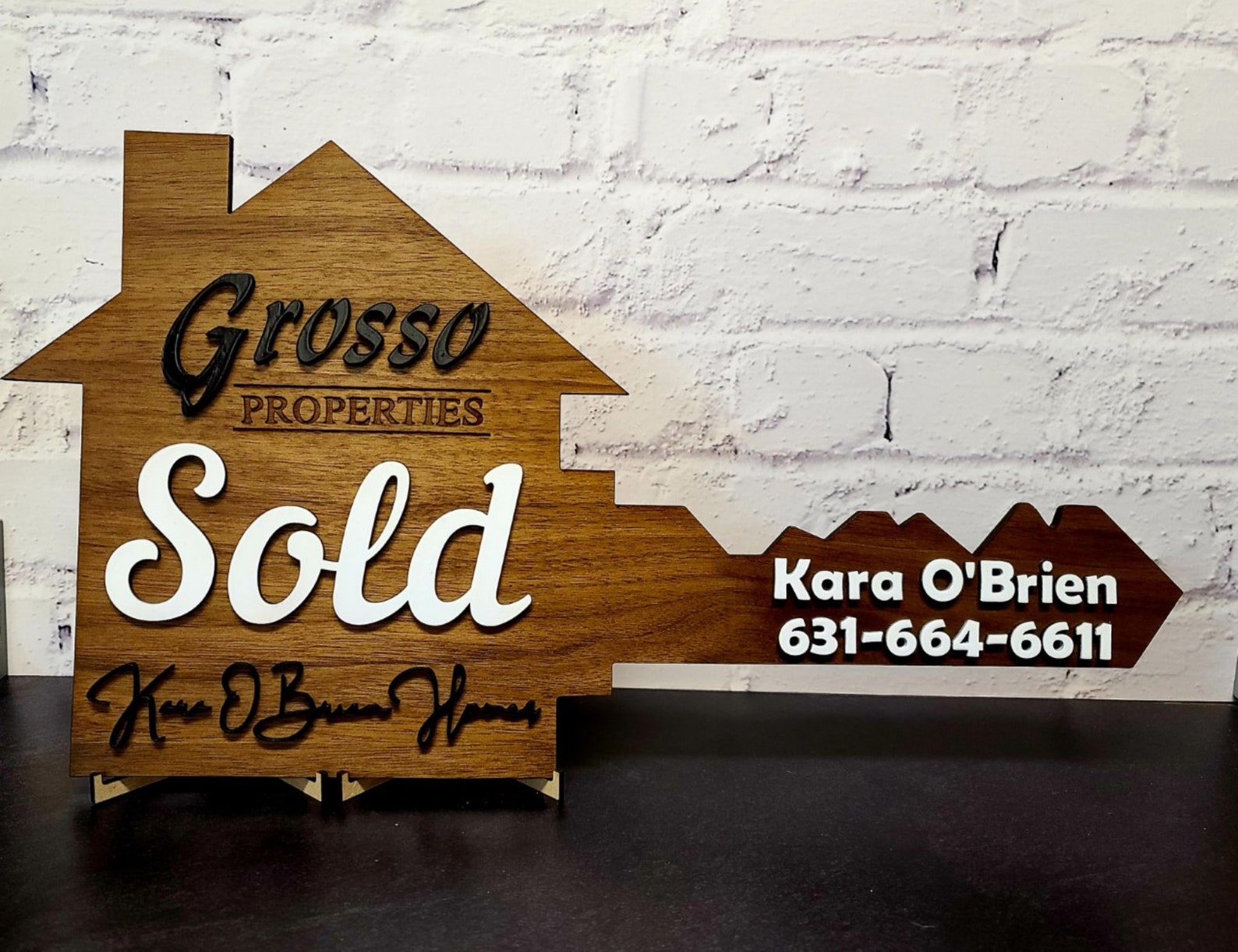 18 Key Shaped Realtor Closing Sold Sign Gift First | Etsy