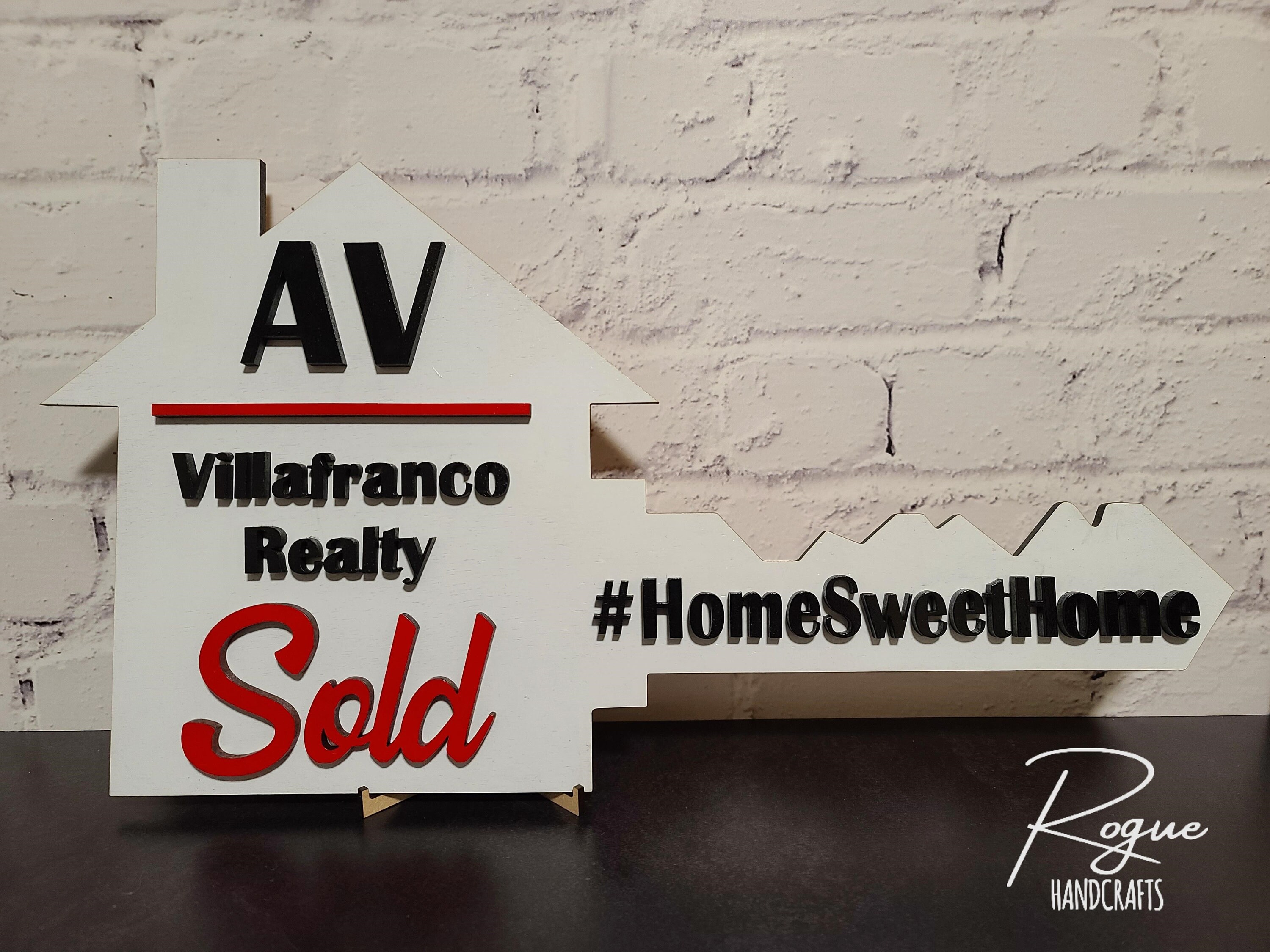 18 Key Shaped Realtor Closing Sold Sign Gift First | Etsy