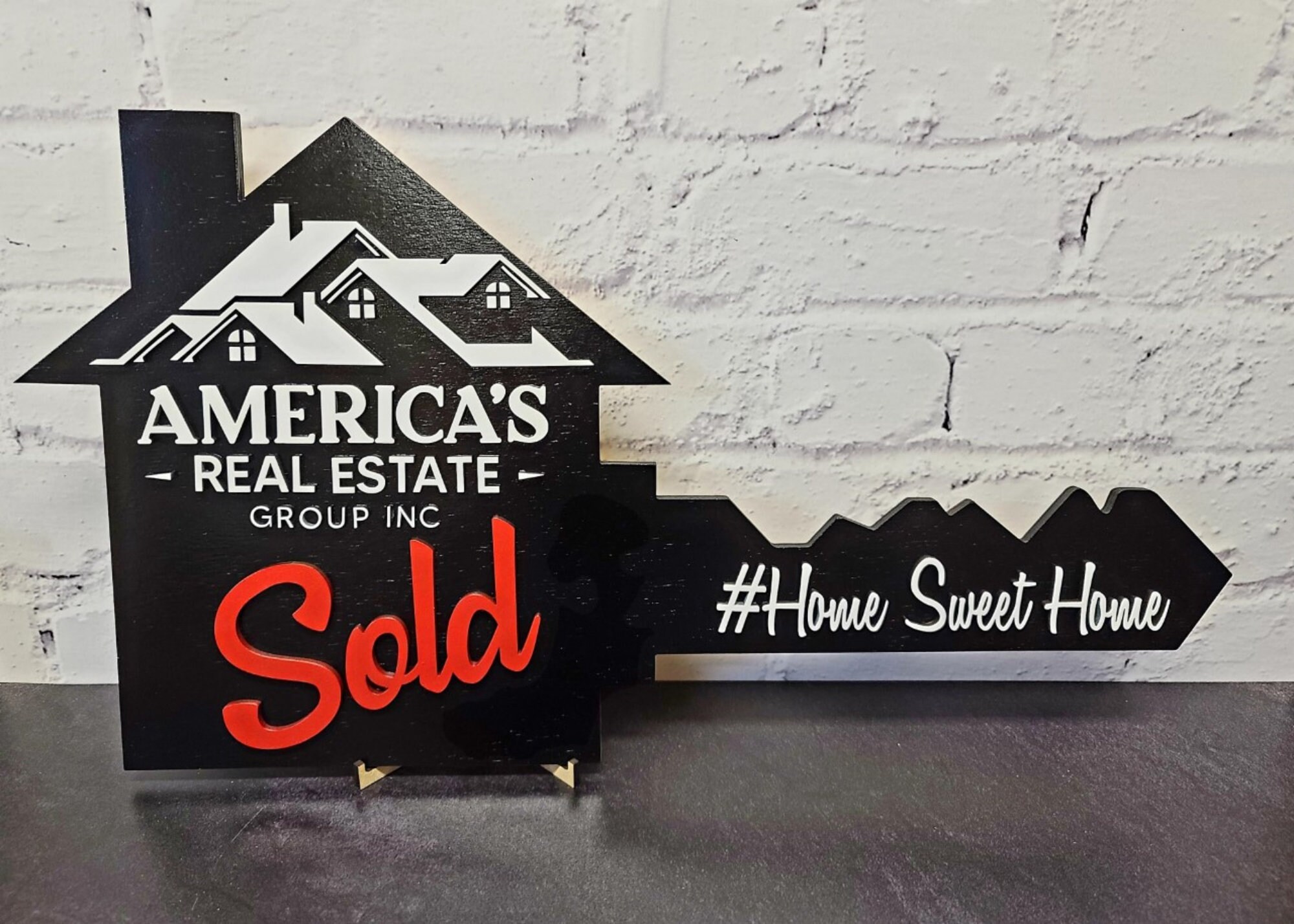 18 Key Shaped Realtor Closing Sold Sign Gift First | Etsy