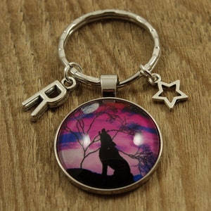 Howling Wolf Keyring, Wolf Keychain, Wolf Fan Gift, Wolf Fan, Animal ...