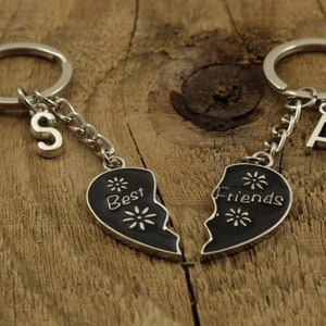 Best Friends Keychains, Besties Keyring Gift Set, Pair of Best Friend ...