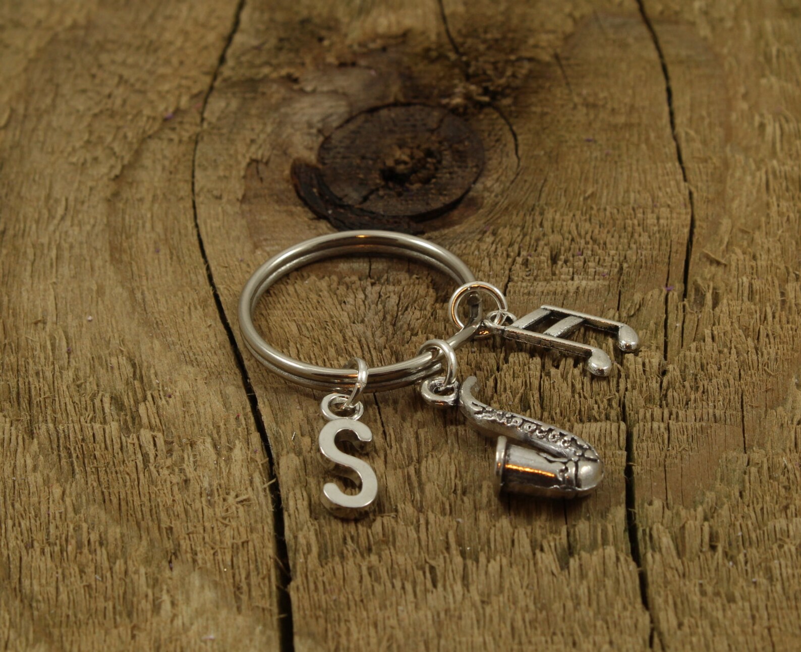 Saxophone Keyring, Saxophone Keychain, Personalised Saxophone Gift ...