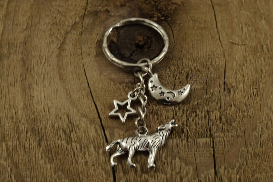 Wolf Keyring, Wolf Keychain, Silver Wolf Keychain, Wolf Fan Keyring ...