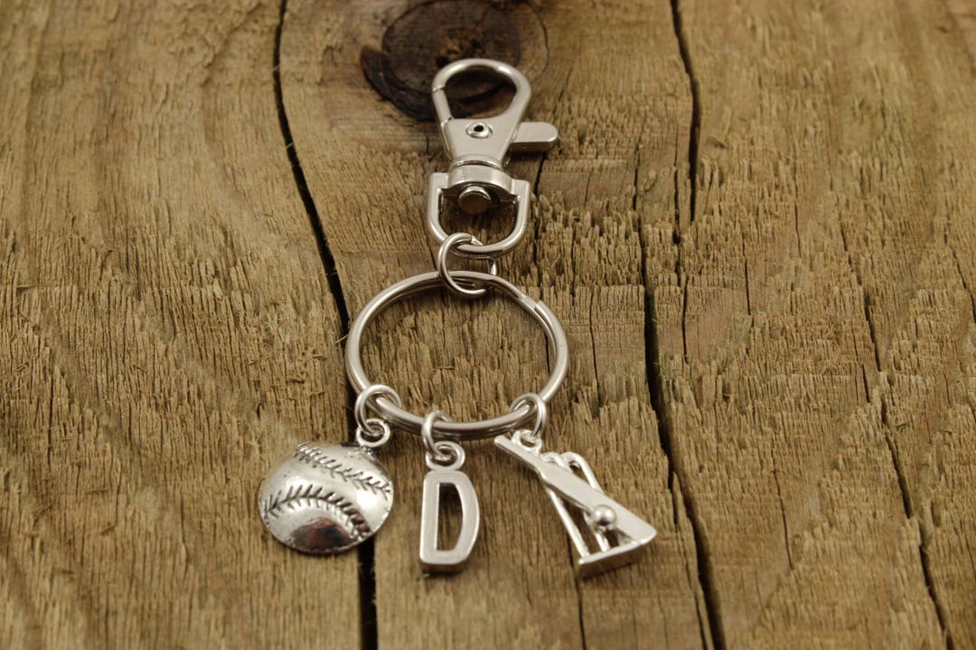 Cricket Keyring, Cricket Keychain, Cricket Stump Keychain, Personalised ...