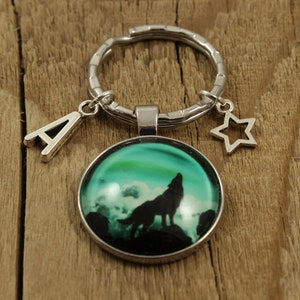 Howling Wolf Keyring, Wolf Keychain, Wolf Fan Gift, Wolf Fan, Animal ...