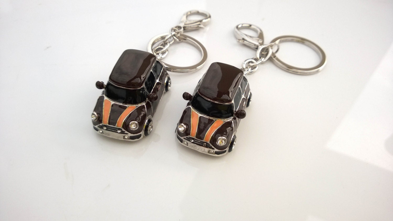 SUV Brown Mini Car,personality Keychain, Especially,drop of Oil Plus ...