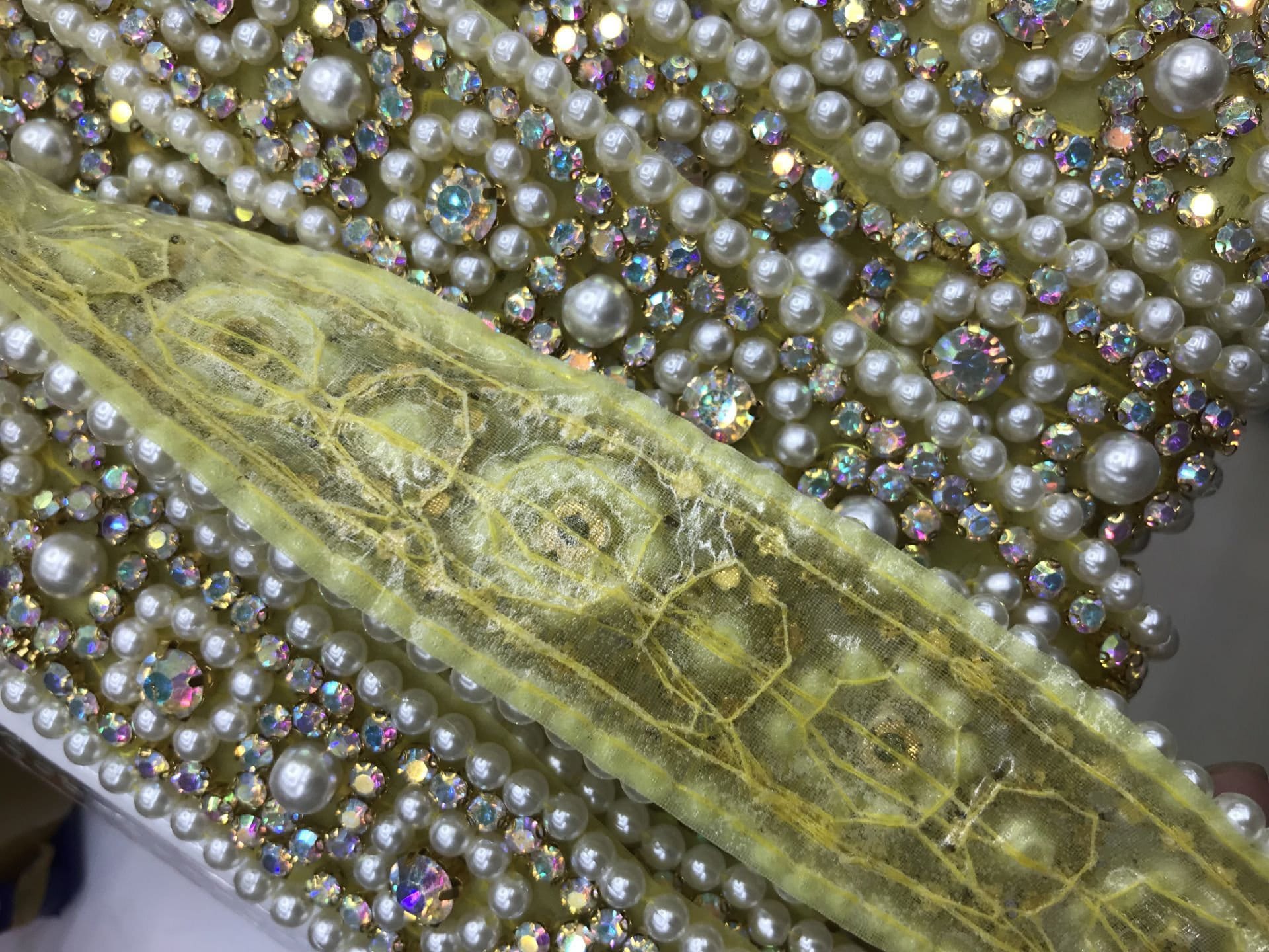 1 Yard Pearls Crystal Rhinestone Beaded Trim Applique Iron on Bridal ...