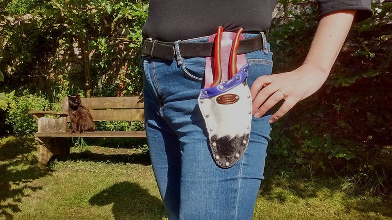 Secateurs Sheath leather Holder for Secateurs in Raw Cow Hide, Coloured ...