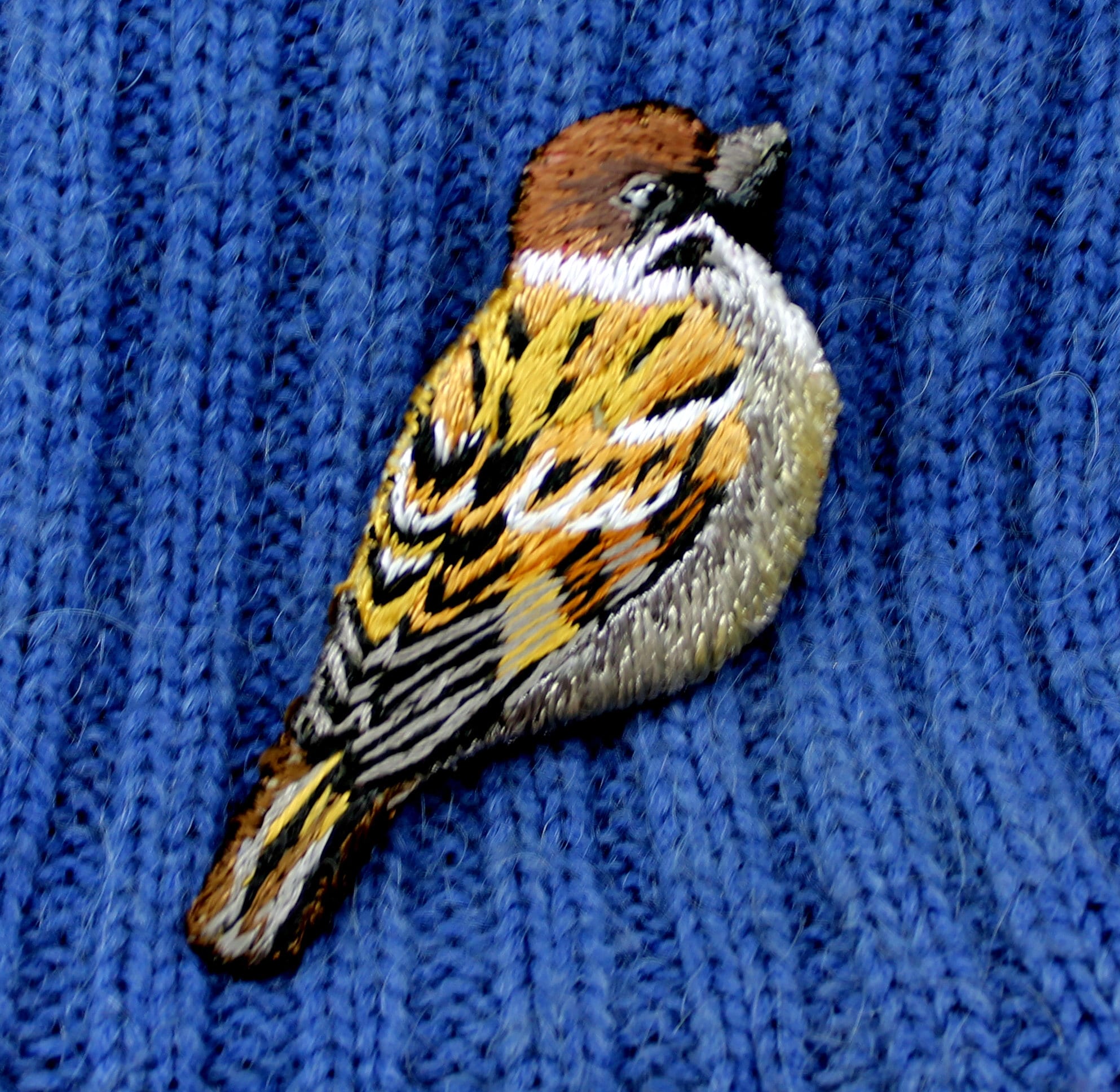 Embroidered Brooch Sparrow Embroidery Cottagecore Pins CUSTOM - Etsy
