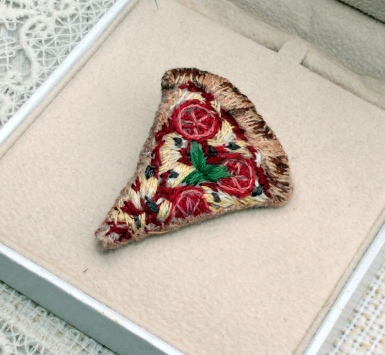 Embroidered Pizza Pin Hand Embroidery Food Brooch Pizza Lover Gift - Etsy