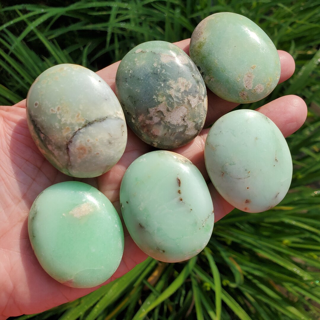 Chrysoprase Stones, Chrysoprase Crystals, Chrysoprase Gemstone, Palm ...