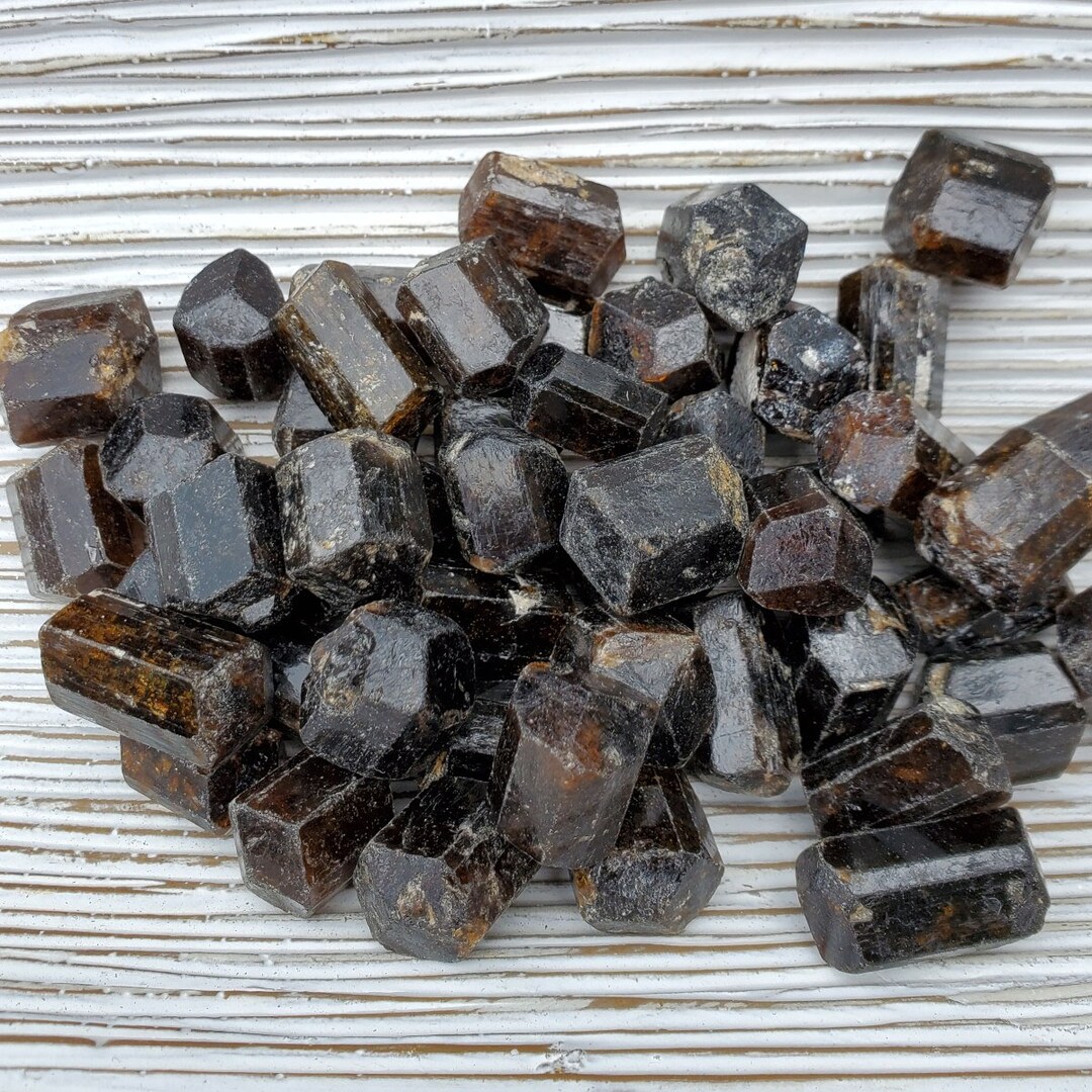 Brown Tourmaline Dravite Tourmaline Natural Tourmaline Grounding Stone ...