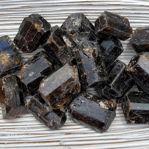 Brown Tourmaline Dravite Tourmaline Natural Tourmaline Grounding Stone ...