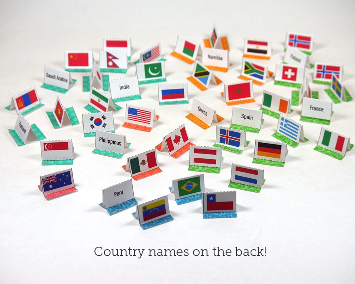 World Map World Flags / Learning Toys / Wall Art / Kids Room Decor - Etsy